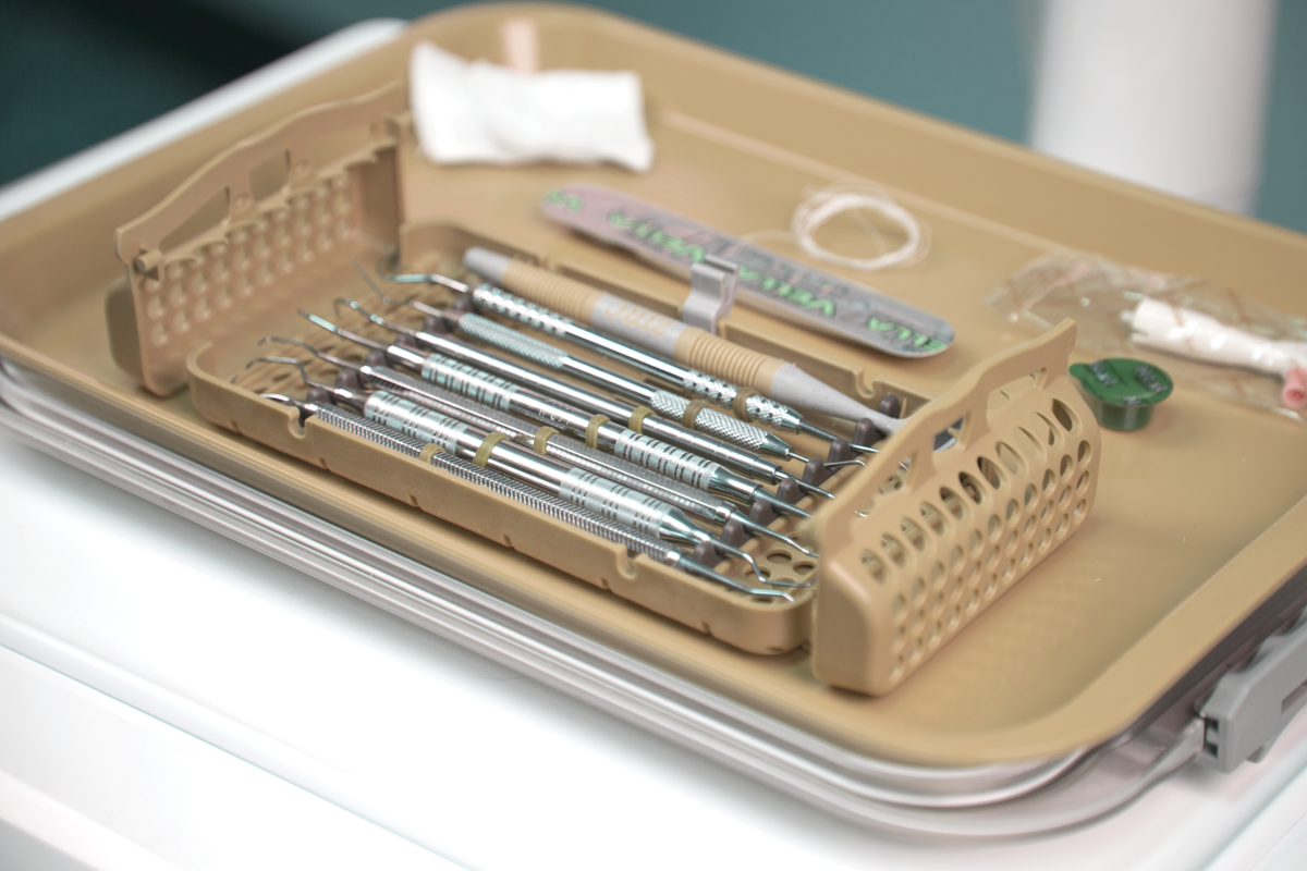 Zirc Flat Set-Up Tray - American Dental Accessories, Inc.